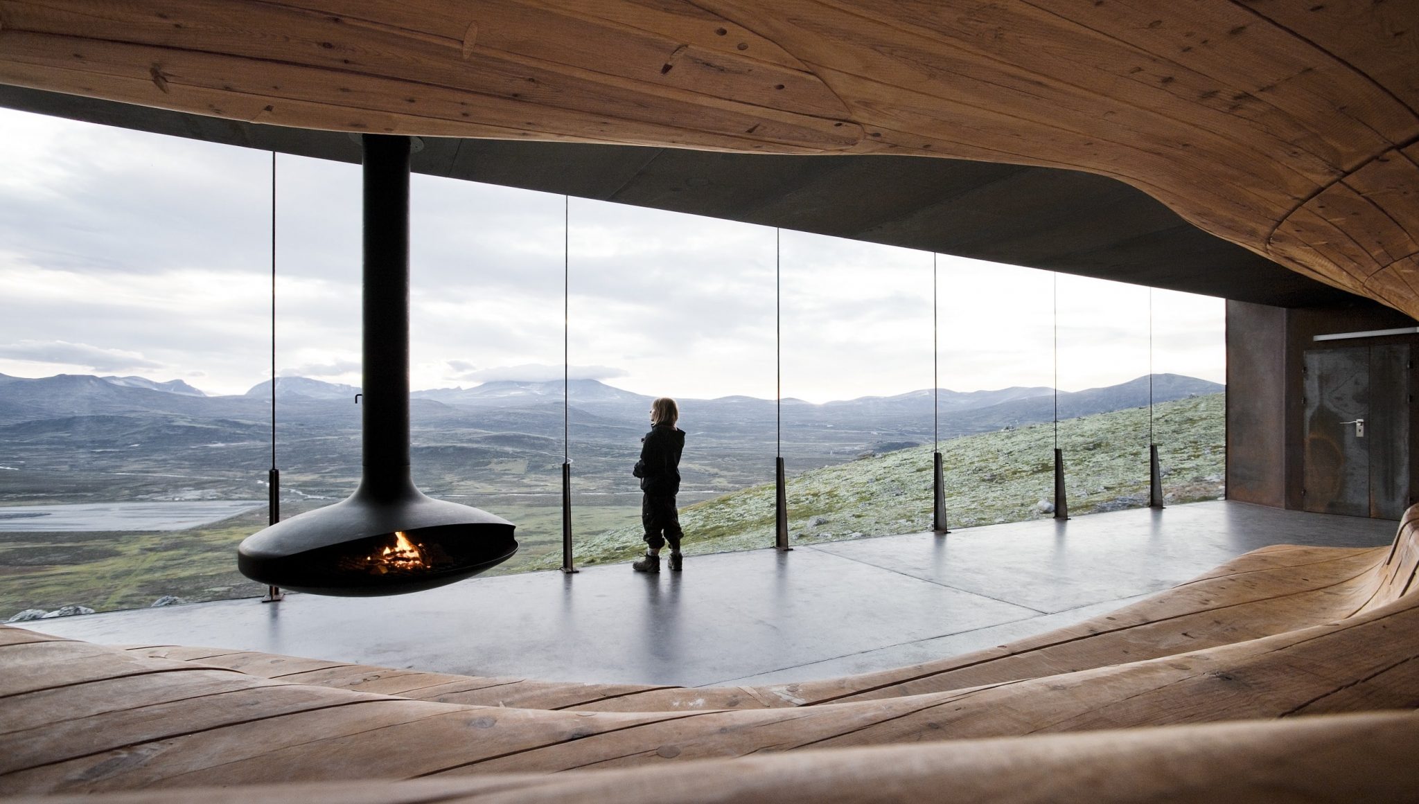 Tverrfjellhytta, The Observation Pavilion Enriching Norway’s Unique ...