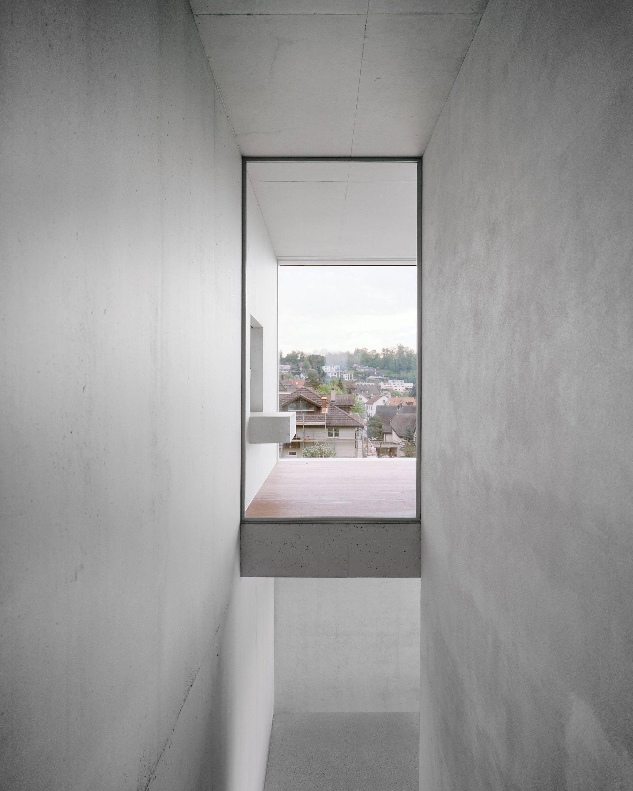 E2A’s Concrete Residence House B Offers Total Privacy From Passersby ...