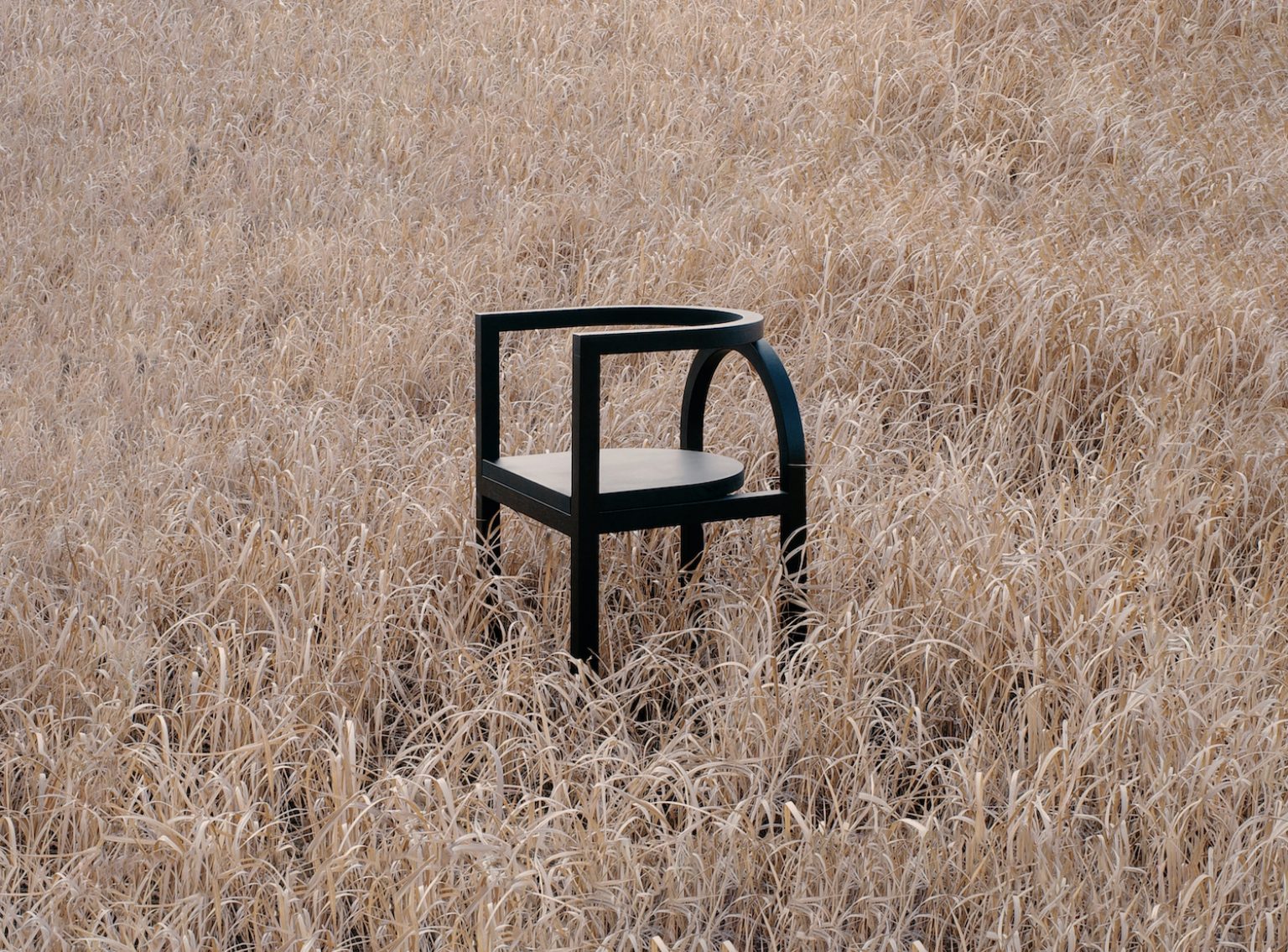 Finder’s Arch Chair Combines Minimalism With Sculptural Character - IGNANT