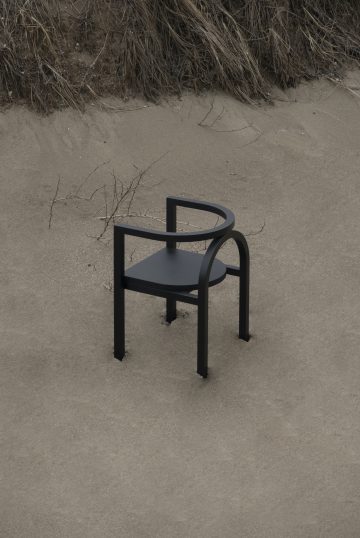 Finder’s Arch Chair Combines Minimalism With Sculptural Character - IGNANT