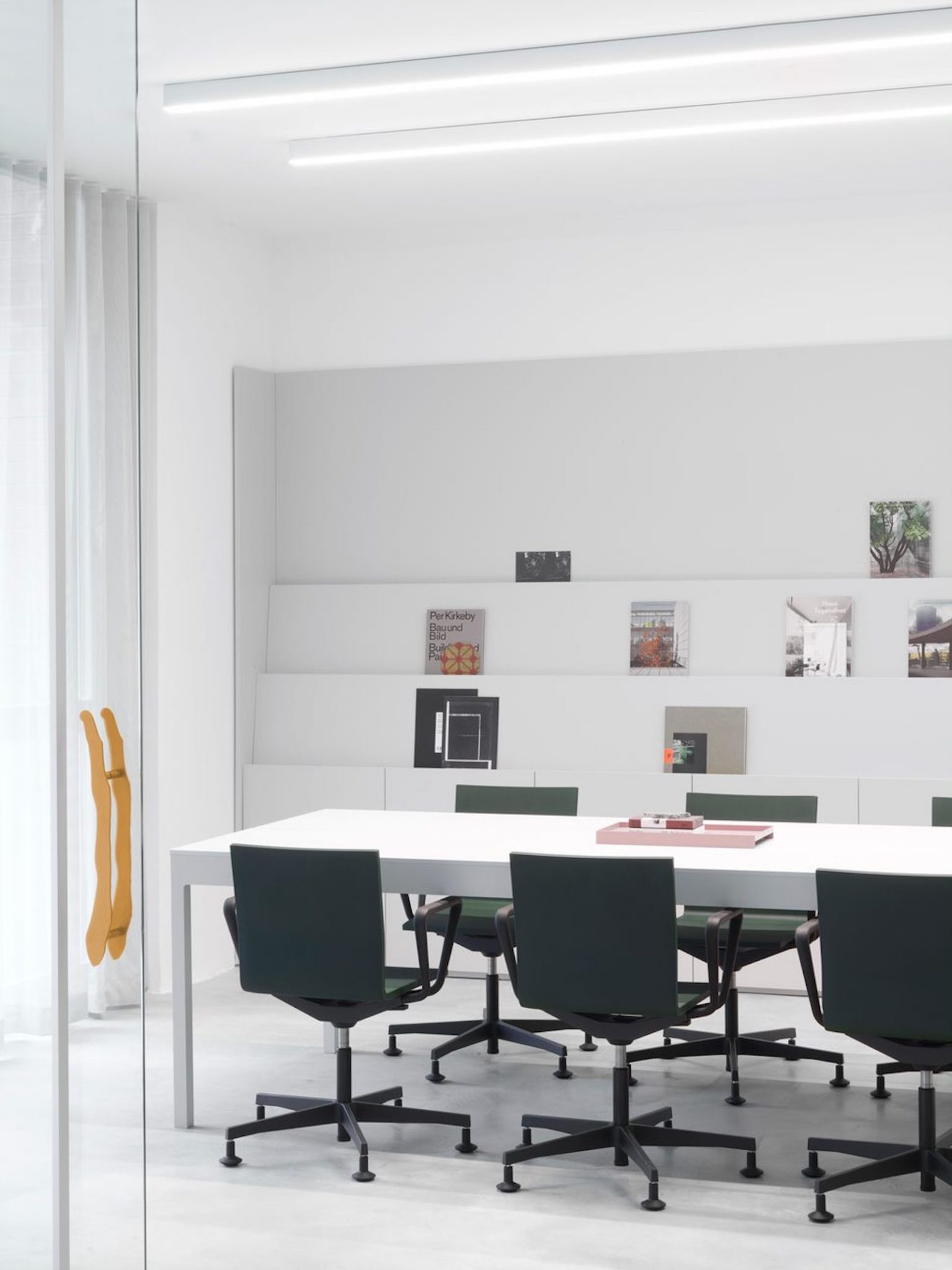 In Berlin, Step Inside The Sleek New Studio Space Of Kemmler Kemmler’s ...