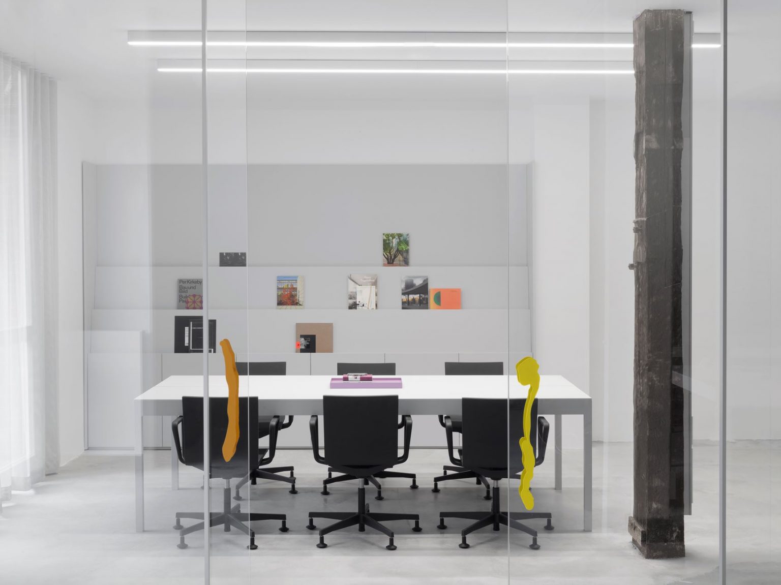 In Berlin, Step Inside The Sleek New Studio Space Of Kemmler Kemmler’s ...