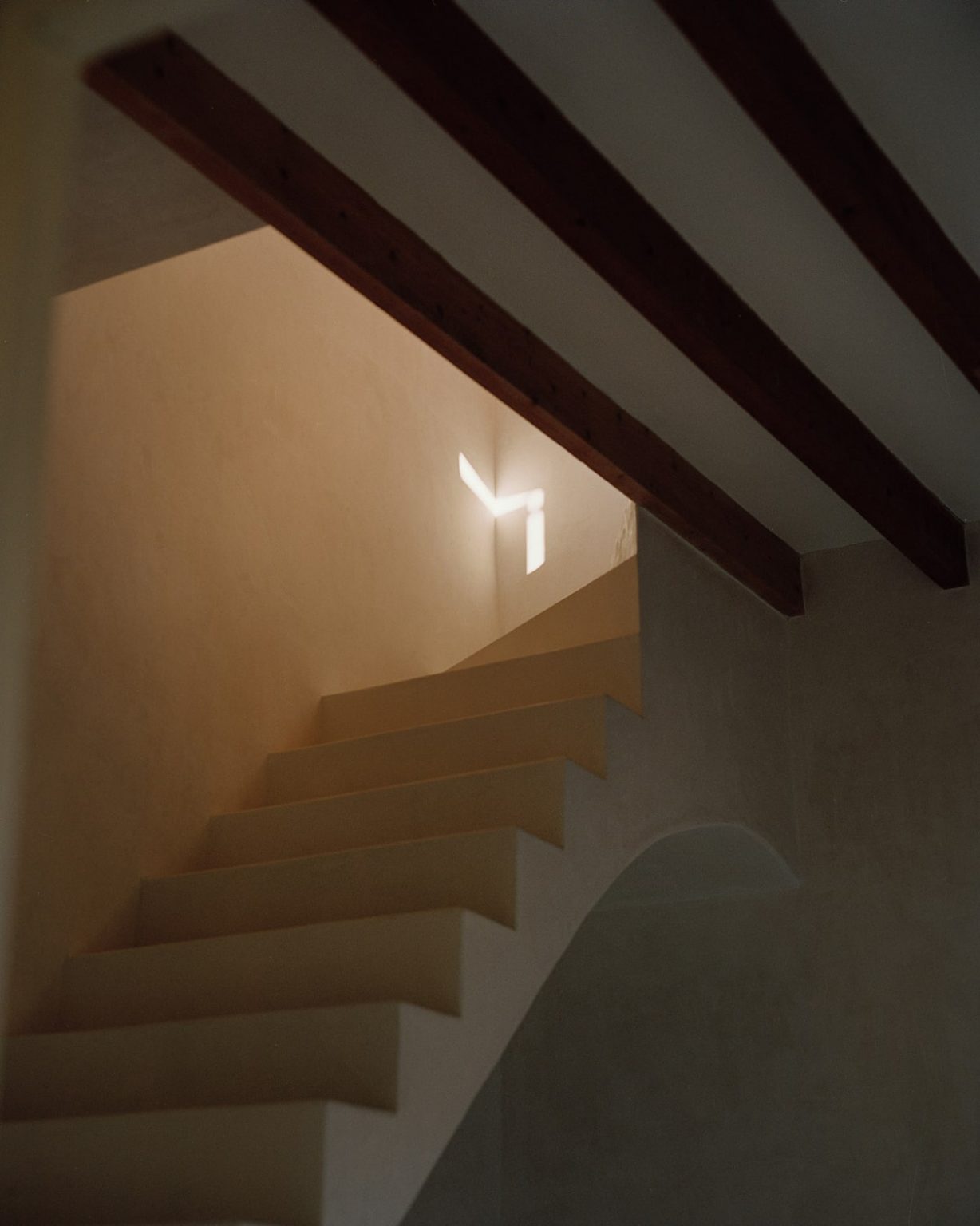 Beautiful And Considered Images, Masterfully Lensed By Rich Stapleton ...