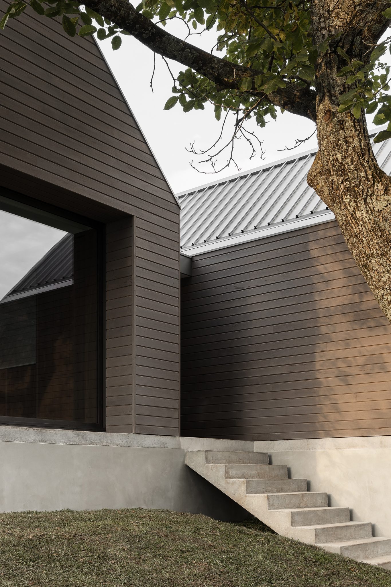 “Architecture Should Always Be Open To New Ideas”: Adam Kane Architects ...