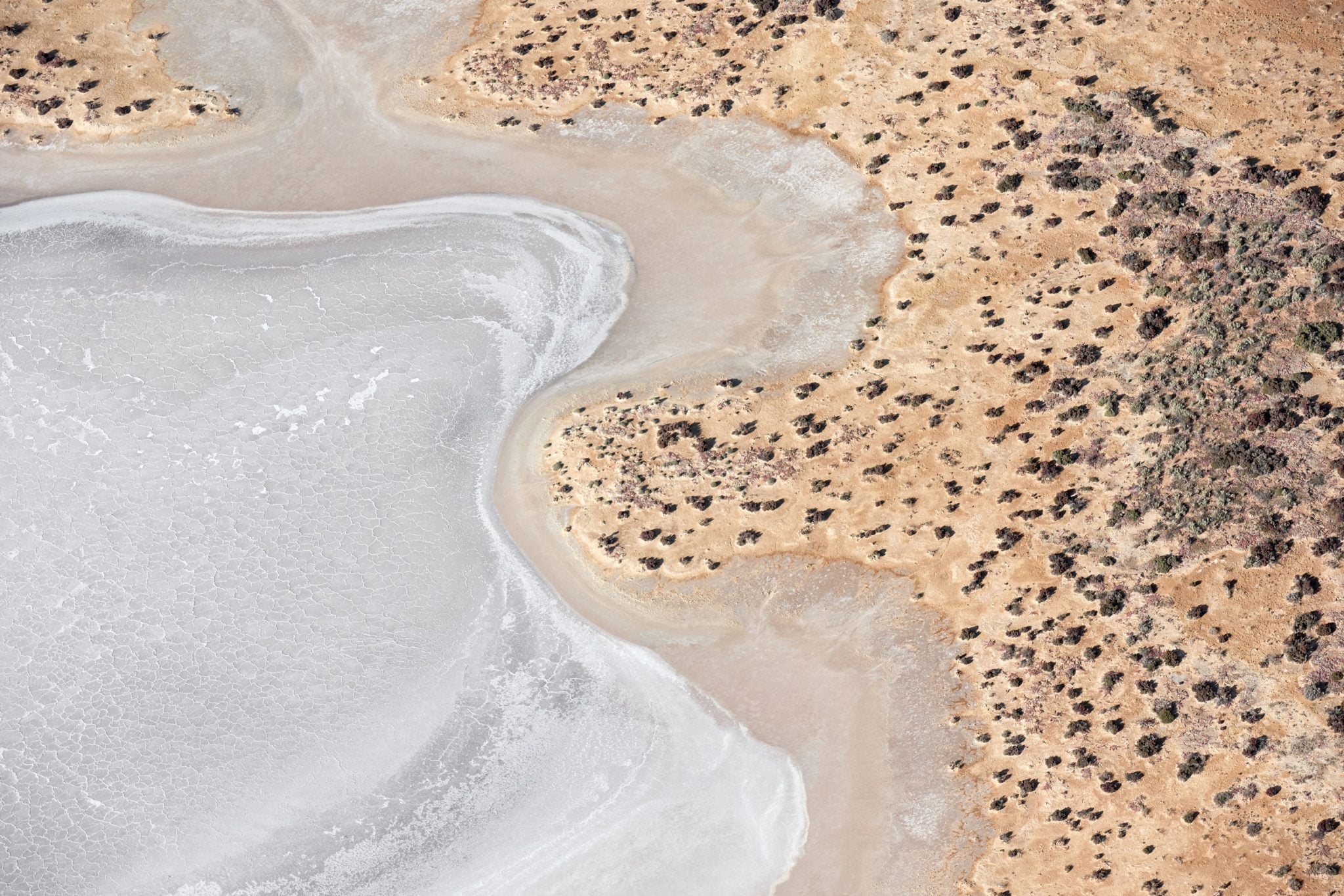 Brooke Holm’s Spellbinding Landscape Photographs Explore The Bond ...