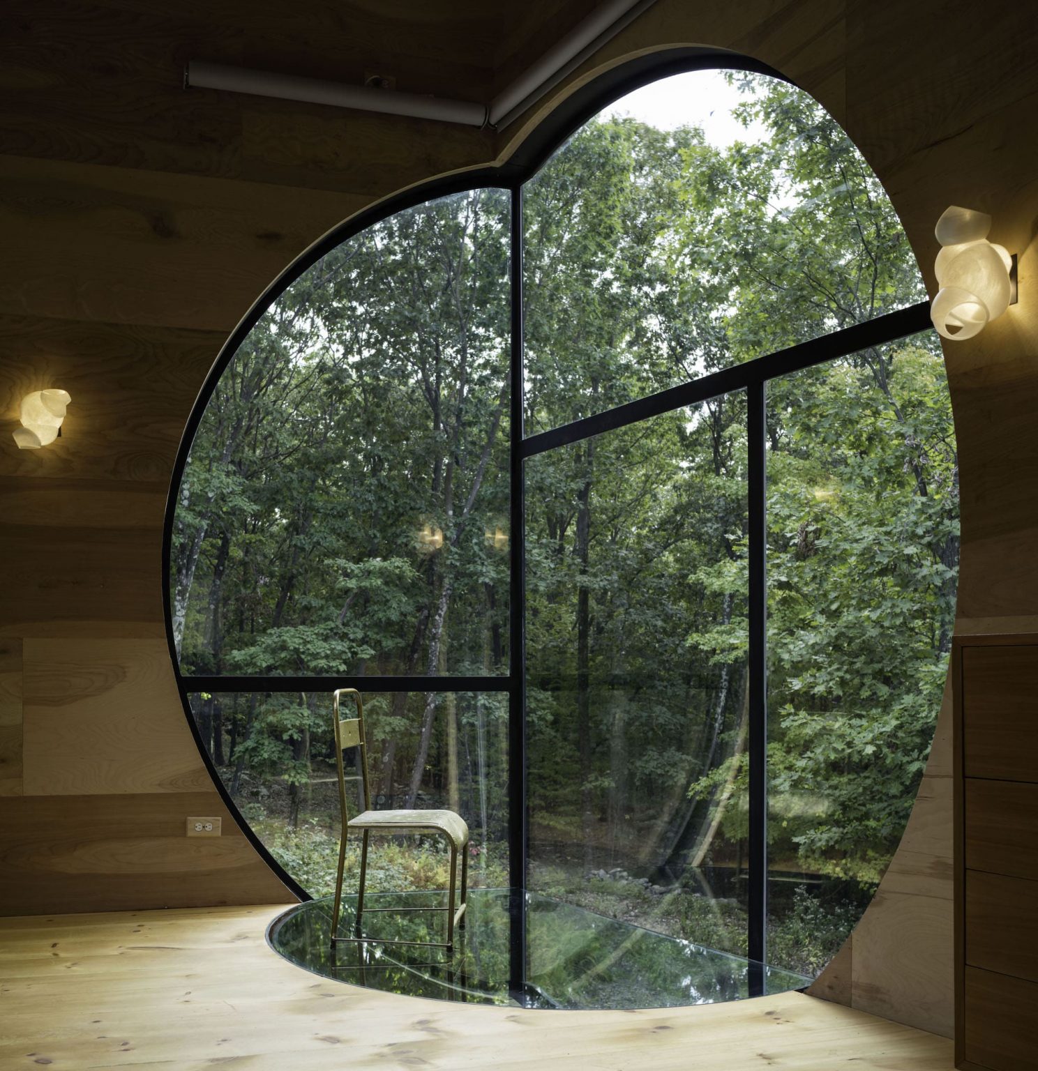 Ex Of In House, A Compact And Experimental Cabin And Artist Retreat By ...
