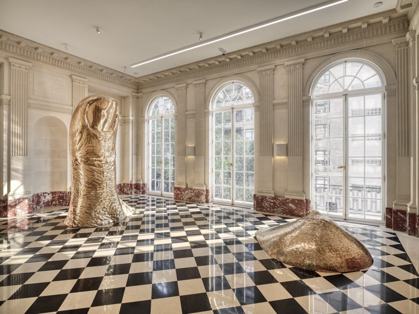 Salon 94 Pays Tribute To French Sculptor César Baldaccini With César ...