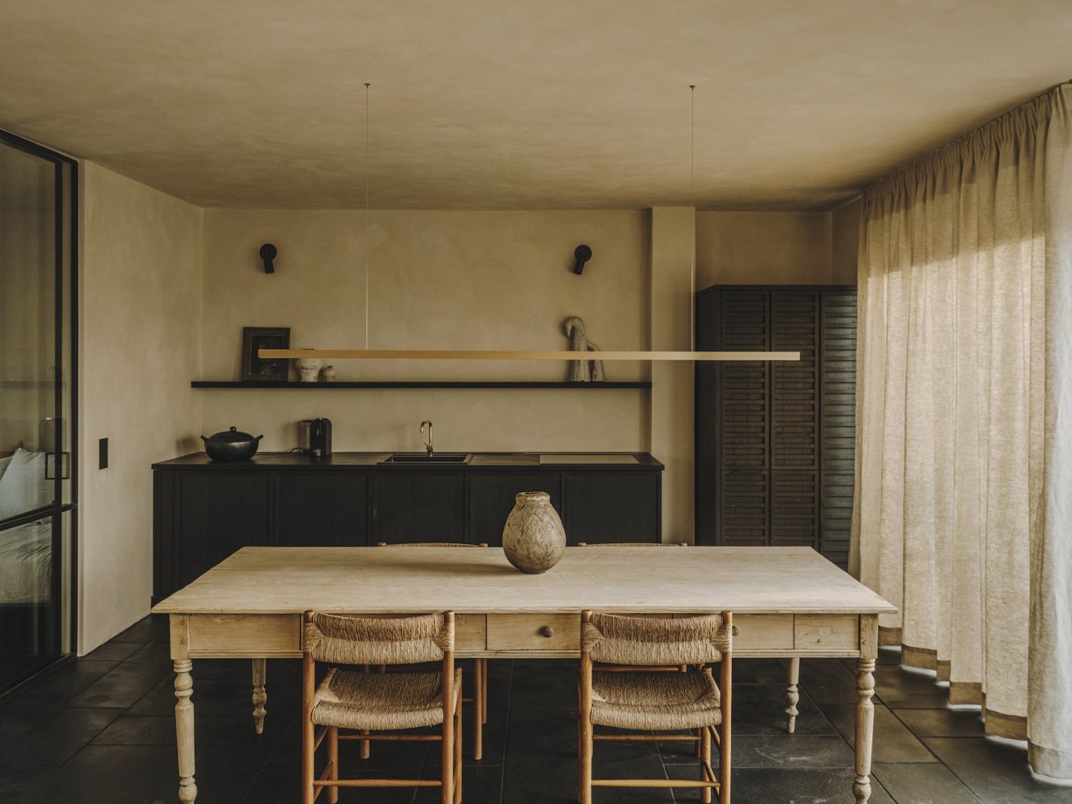 With Views Out Over Athens, 10AMLofts Is The Dreamy Penthouse And Event ...