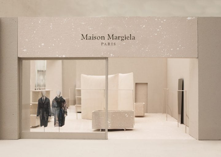 Abstract Furnishings And Natural Tonalities Inform The Interior Of ...