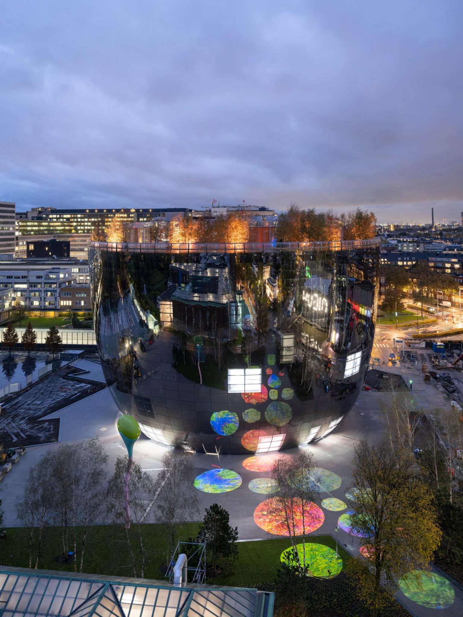 MVRDV’s Enormous Mirrored Art Storage In Rotterdam, Depot Boijmans Van ...