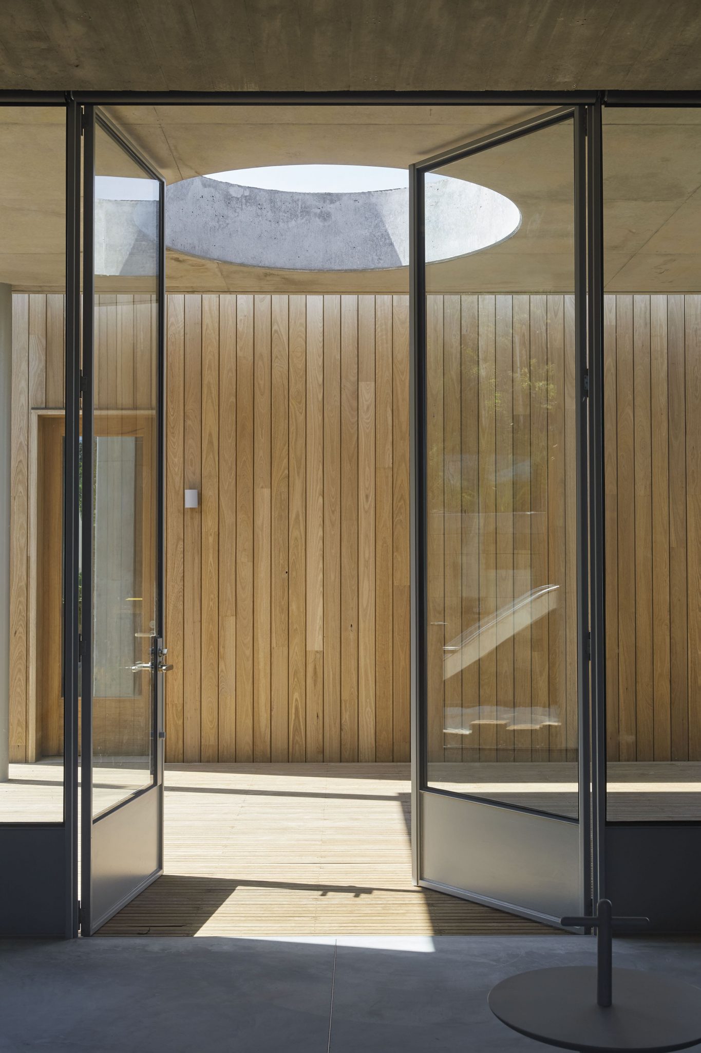 Contrasts And Duality Of Materiality Inform The Design Of House At ...