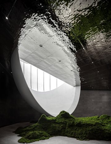 A Brilliant Half Moon Forever In Illumination: Syn Architects ...