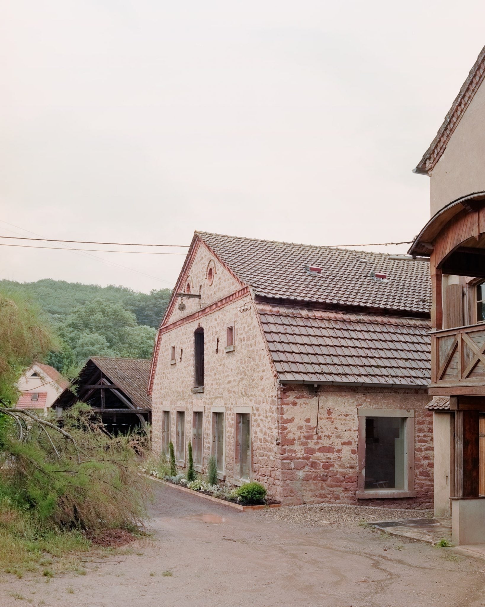 In The Region Of Alsace, Nara Converts A Carpentry Workshop Into A ...