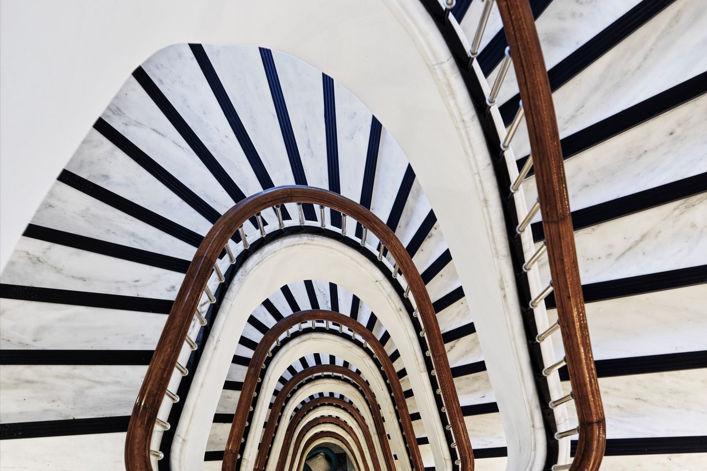 Natural Material Studio’s Minimalist Installation Tells a Sustainable ...