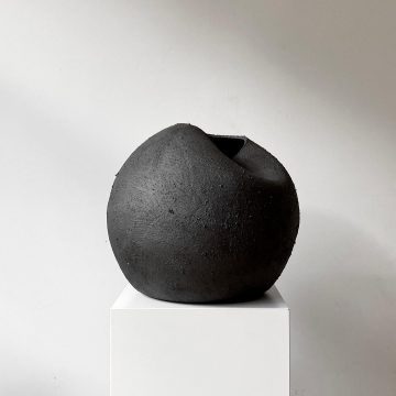 A Tale Of Perfect Imperfection: Ceramicist Laura Pasquino On Her Raw ...