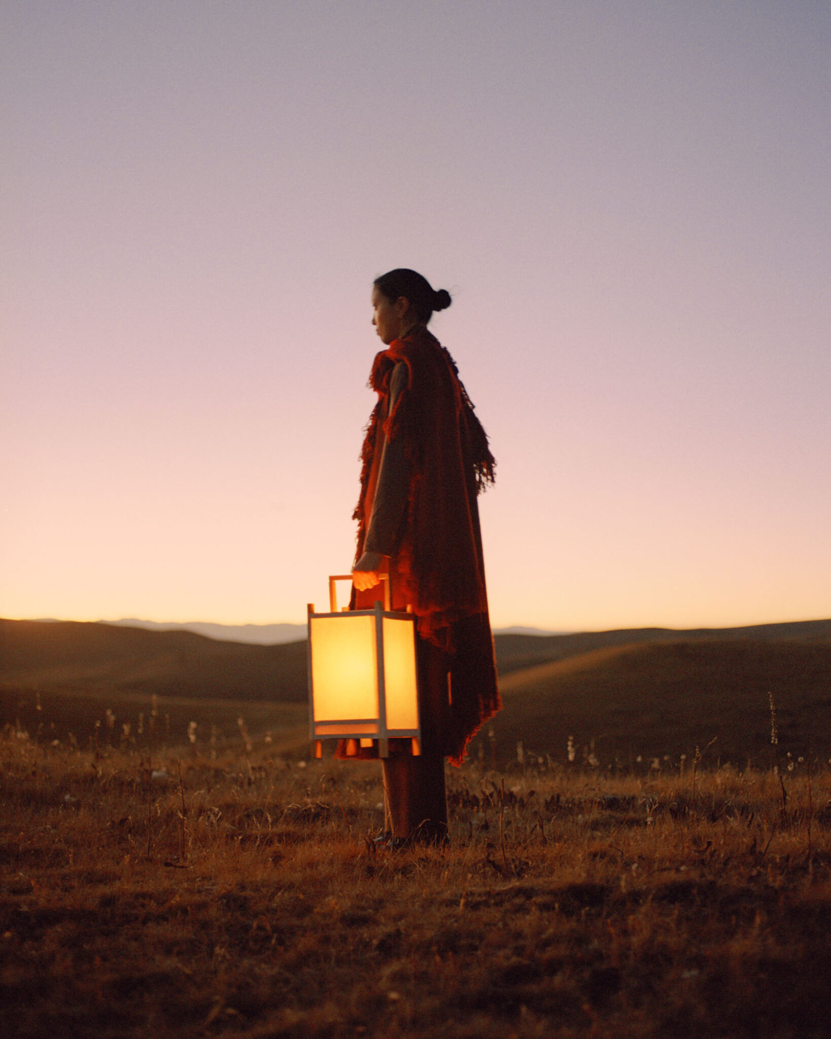 Dyal Thak—A Poetic Photo Series By Kin Coedel About A Human Connection ...