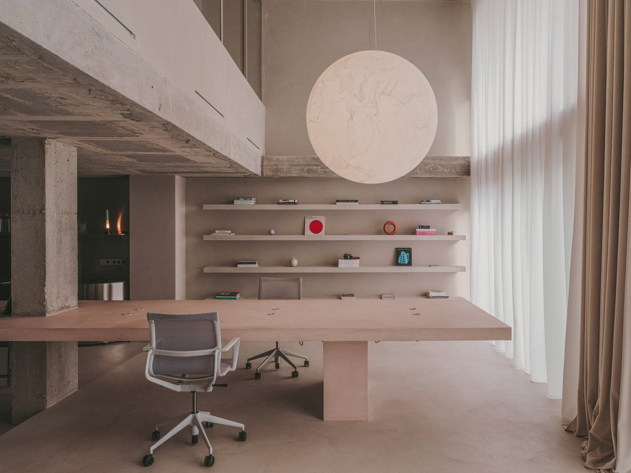 Bright And Dream-like: Andrés Reisinger’s New Studio Designed By Isern ...