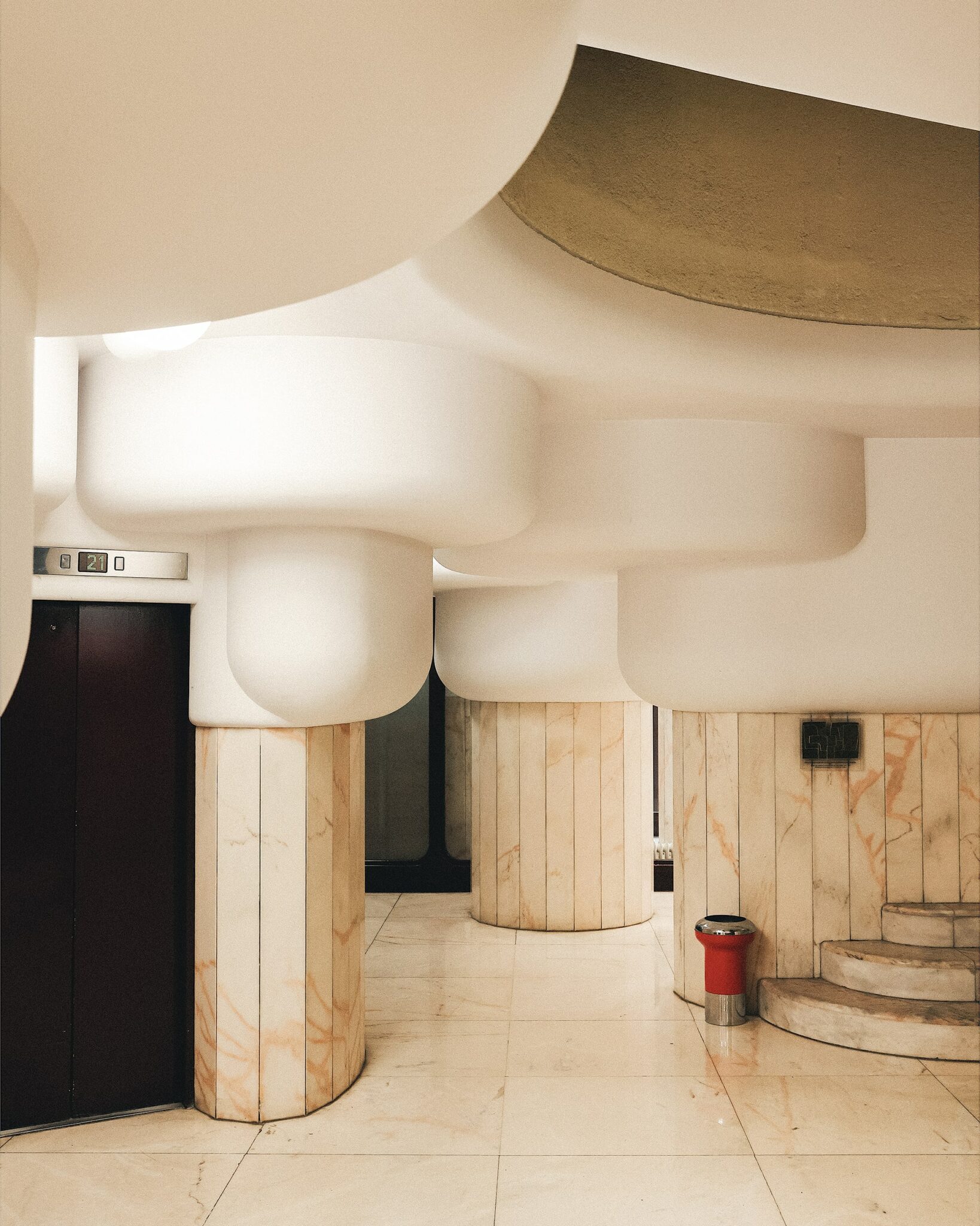 With Cinematic Beauty, Ludovic Balay Captures The Poetry Of Everyday ...