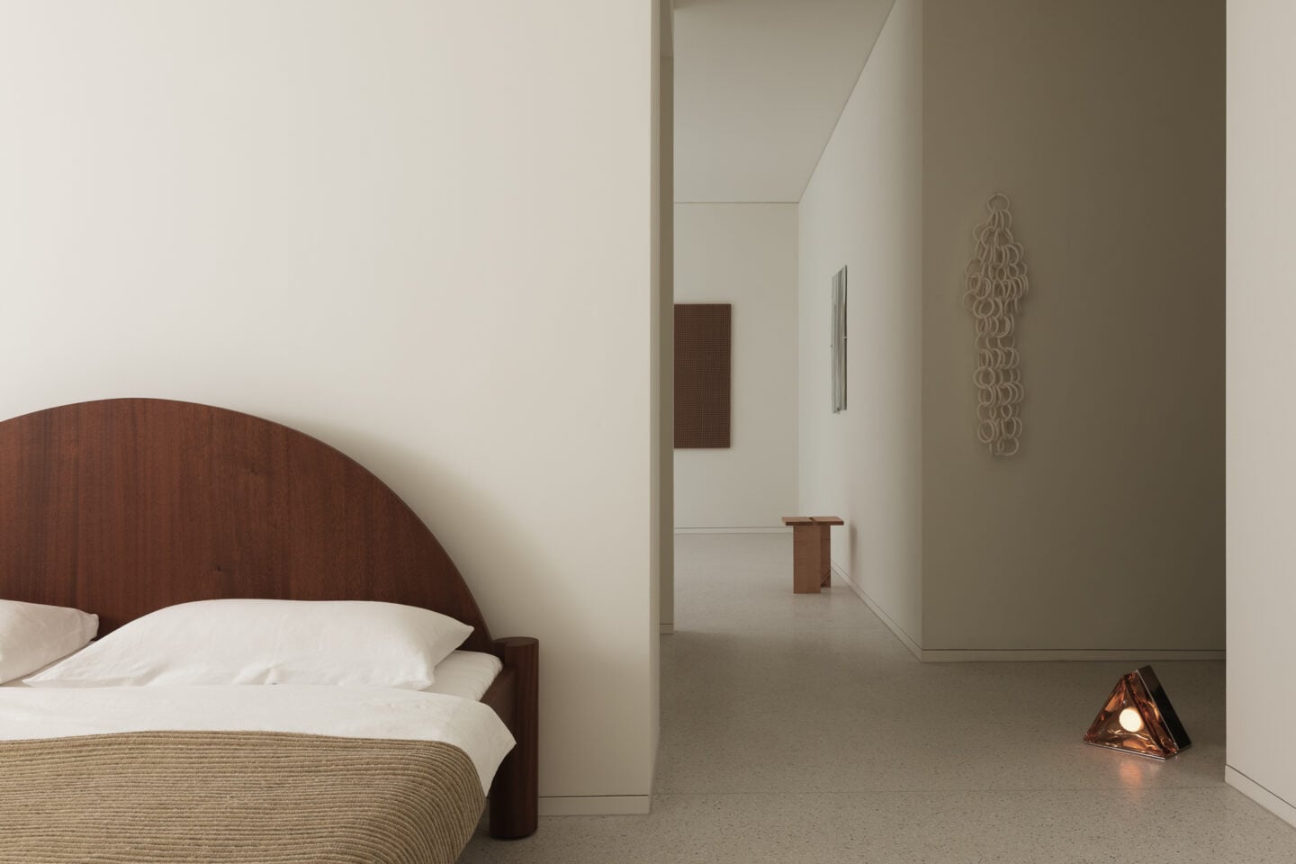 Miroir by Fabienne Rivory - IGNANT